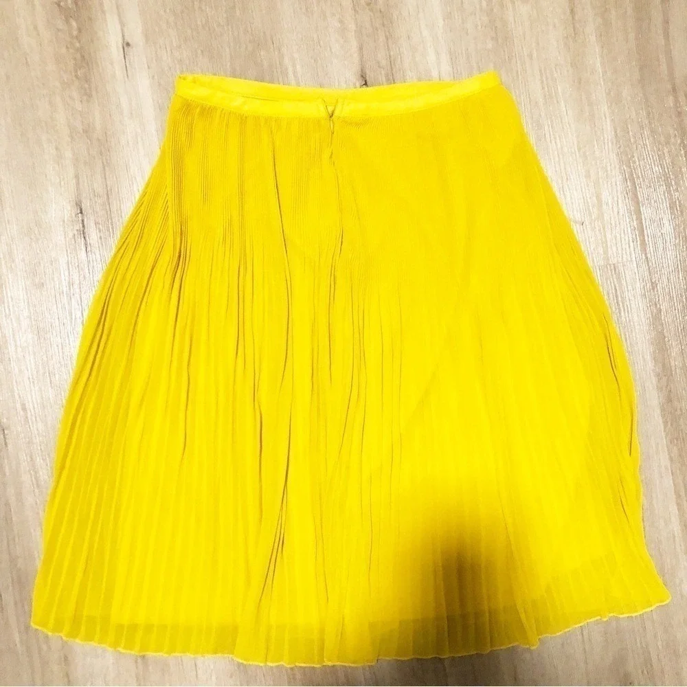 Zara | Skirts | Zara Basic Mustard Yellow Pleated Midi Skirt Accordion ...